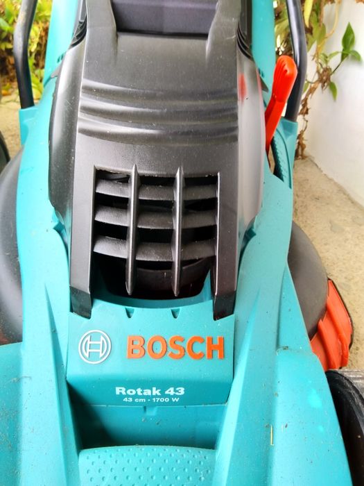 Градинска КОСАЧКА " BOSCH" Rotak- 40 и 43 НА ЧАСТИ! гр. Пазарджик ...