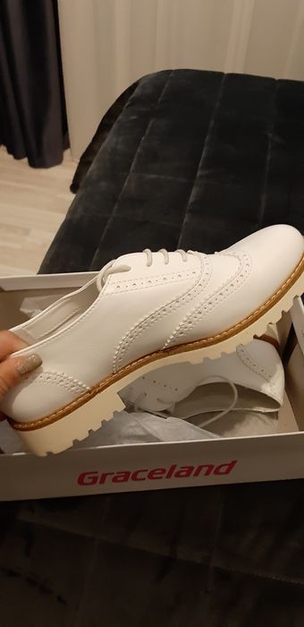 Pantofi Graceland de tip Dandy Lunca Cetatuii • OLX.ro