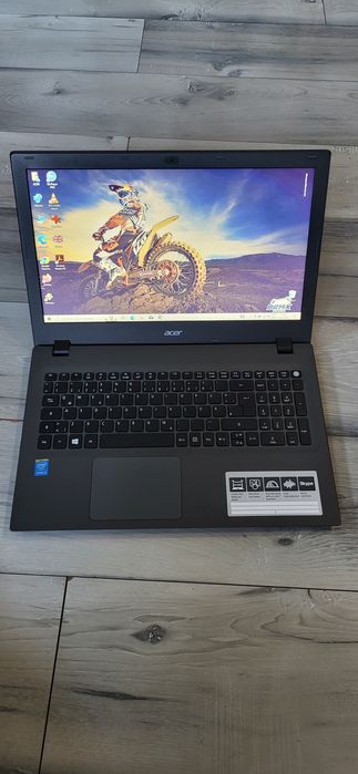 Acer E5 573-i3 4005u/8гб/128гб ссд гр. Пазарджик Запад • OLX.bg