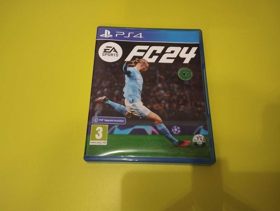 Кутия с диск и реклами FC24 за PS4 гр. Габрово Борово • OLX.bg