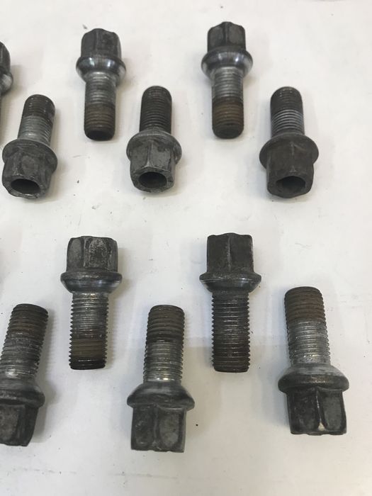 Prezon prezoane roata roti janta jante Volkswagen VW Audi Seat Skoda ...