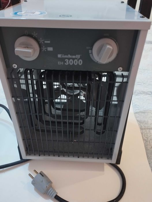 Електрически отоплител Einhell EH3000, калорифер печка духалка гр ...