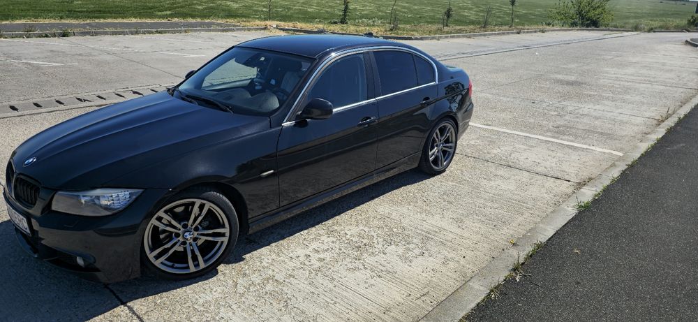 BMW Seria 3 E90,320d,an 2011 Alexandria • OLX.ro