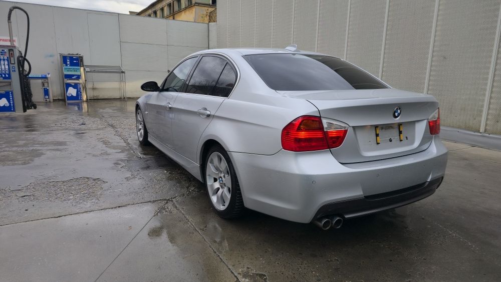 Vand Bmw E90 330xd Ghiroda • OLX.ro