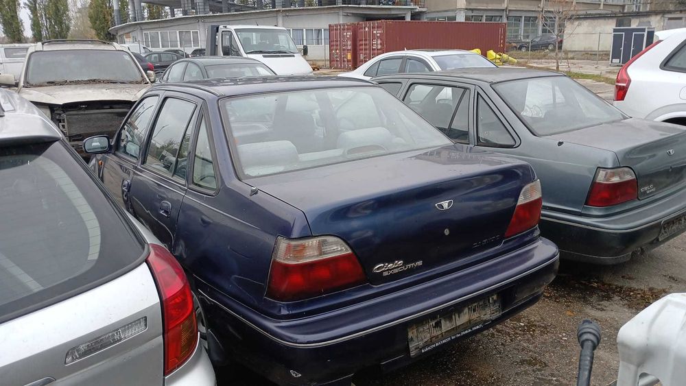 Dezmembrez Daewoo Cielo Executive 1.5 Benzina Din 2002 Bucuresti ...