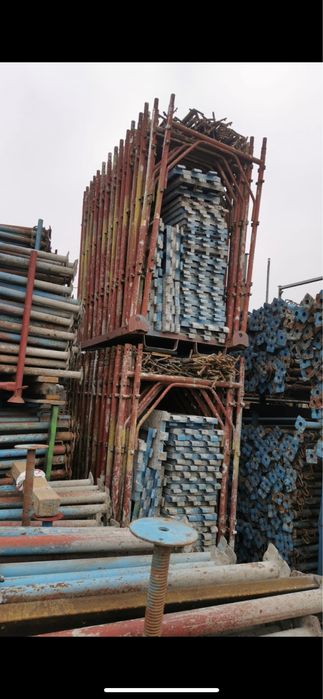 Schela cu panouri noi Craiova • OLX.ro