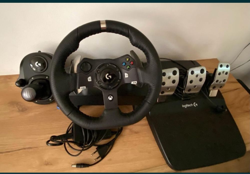 Volan logitech Xbox/Pc Satu Mare • OLX.ro