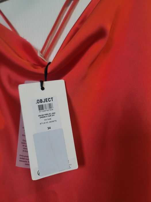 Rochie corai noua xs Suceava • OLX.ro