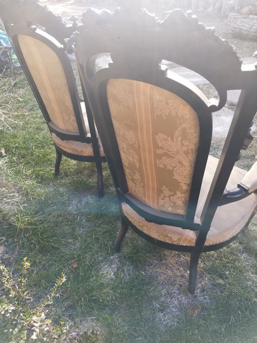 Scaune fotolii vechi mobilier vechi Horezu • OLX.ro