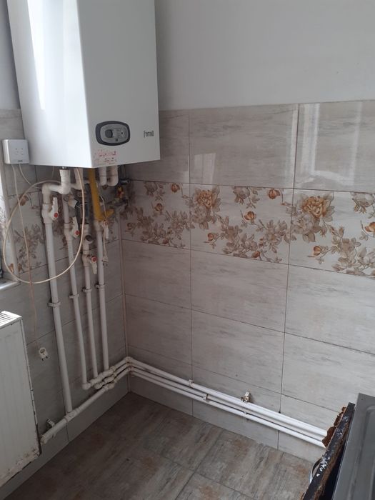 Apartament 2 camere Scoala 8 Constanta • OLX.ro