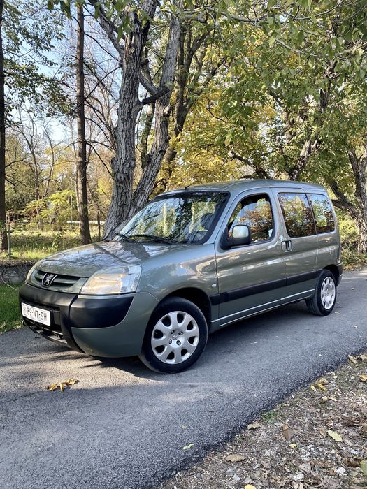 Peugeot Partner 1.6i 109kc. гр. Велико Търново Акация • OLX.bg