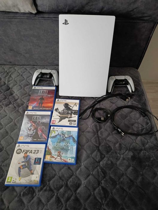 PS5 +7 игри и 2 контролера гр. Варна Младост 2 • OLX.bg