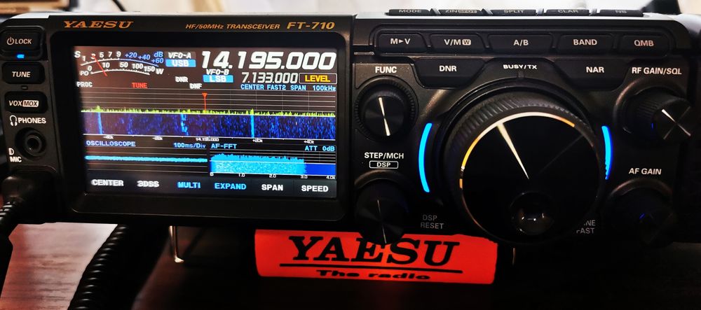 Yaesu ft-710 transceiver HF Brasov • OLX.ro