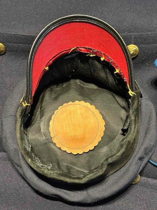 Нов Соц Шинел БДЖ с Фуражка 1977 година гр. София Люлин 10 • OLX.bg