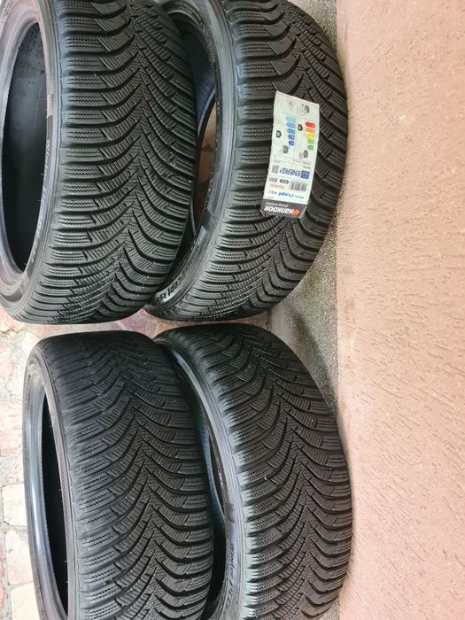 Vând anvelope de iarna 225/45/17 Hankook Winter I*Cept RS2 W452 Bucuresti Sectorul 1 • OLX.ro