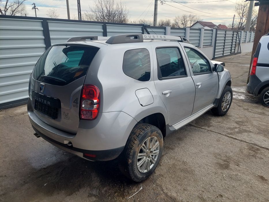 Usa Duster Aripa Duster gri facelift Leordeni • OLX.ro