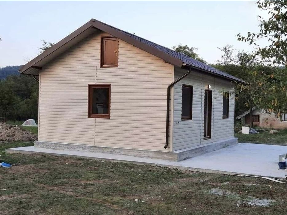 Cabane stil A Frame si case din structura de lemn, dimensiuni in funct ...