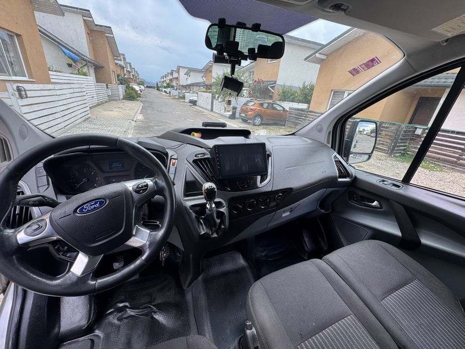 Ford transit custom 8+1 2013 motor 2.2 Brasov • OLX.ro