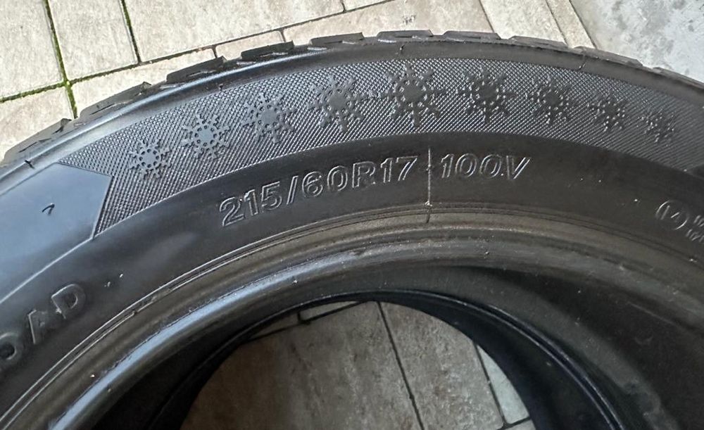 Anvelope/ cauciucuri iarna 215/60/17 Arad • OLX.ro