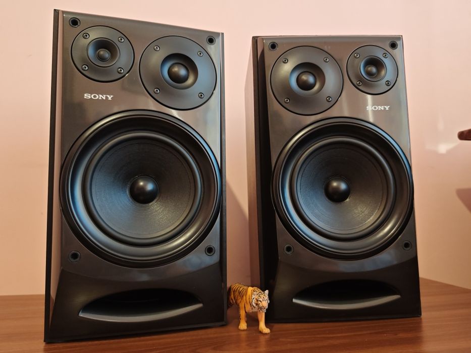 (rezervate) Sony SS-EX70. Boxe magnifice. Bass 17 cm, 3 căi. Cap serie ...