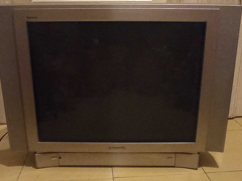 Подарявам стар телевизор Panasonic 29 inch гр. София 7-ми 11-ти километър • OLX.bg