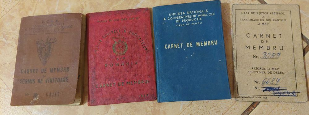 Carnet Membru,Carte de Munca ,Livret Militar,Libret de Economii CEC ...