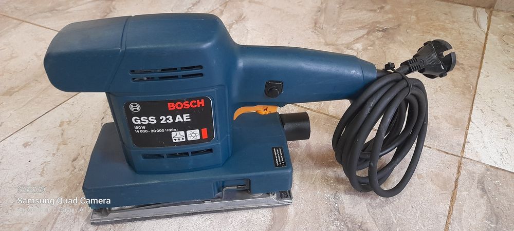 Правоъгълен виброшлайф BOSCH GSS 23AE(150W) гр. Шумен Дивдядово • OLX.bg