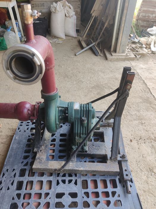 Pompă de irigat la cardan Campia Turzii • OLX.ro