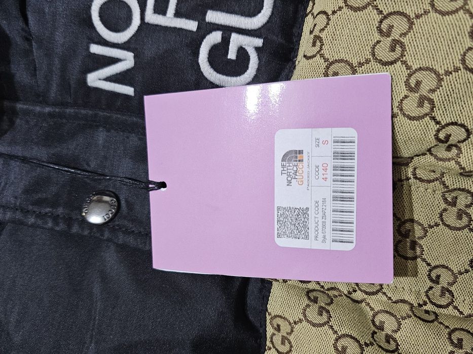 Geaca THE NORTH FACE GUCCI. Nou cu etichetă. Lipanesti • OLX.ro