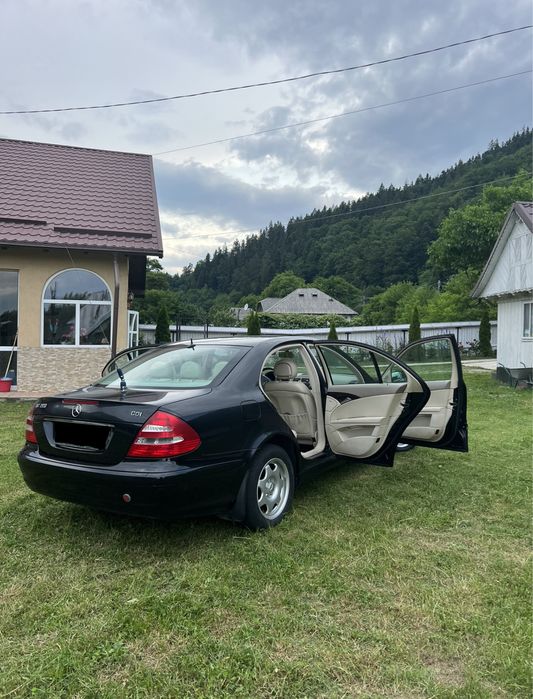 Mercedes-Benz // w211 // E220 CDI Magazia • OLX.ro