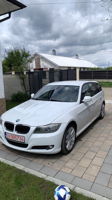 Bmw 320 e91 facelift 2010 Paltin • OLX.ro