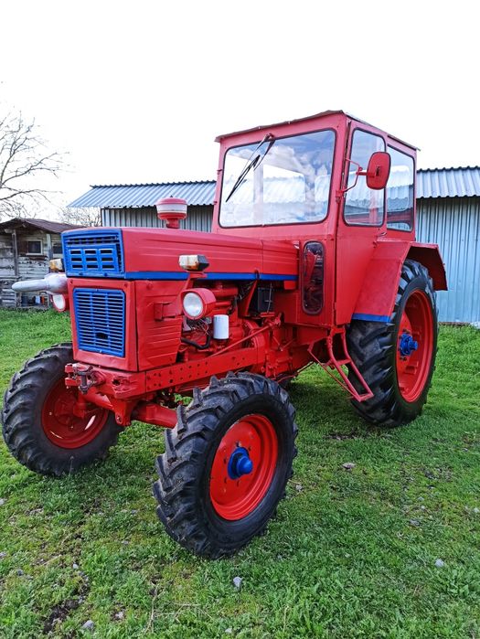 Tractor universal 650 (u650) Salonta • OLX.ro