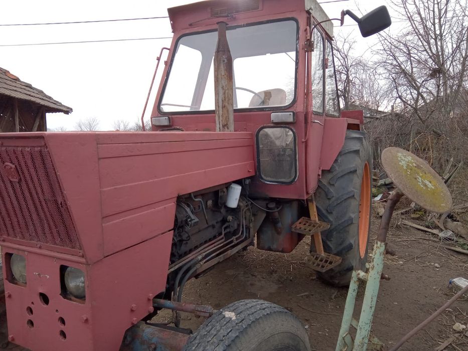 Tractor UTB U850 (6 cilindri in linie). Vrancea • OLX.ro