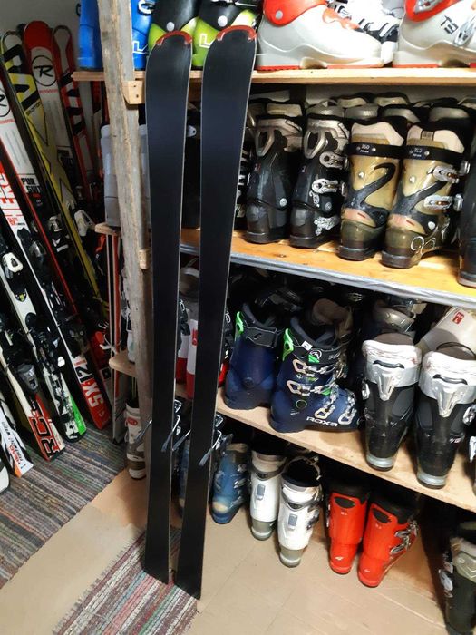 Schiuri Elan Element 160 cm skiuri tehnologie groove Bucuresti Sectorul ...