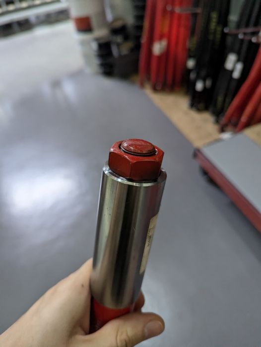 Tepusa dinte curbat 660 mm preț 140 lei bucata cu tva pe baza de coma ...