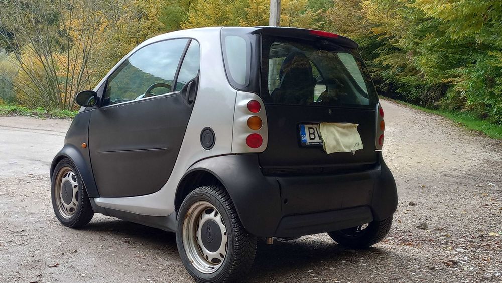 Smart for two cu consum foarte mic Brasov • OLX.ro