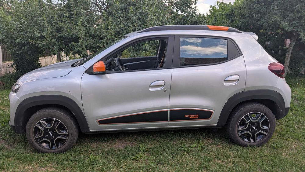 Vand Dacia Spring, an 2023 11,000 euro, stare foarte buna, proprietar ...