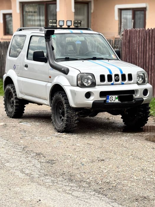 Vand Suzuki Jimny 4x4 Targu Jiu • OLX.ro