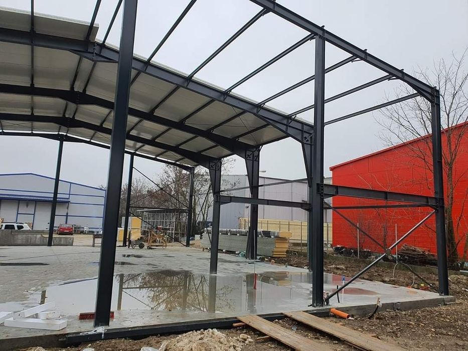 Vând Hala Metalica 10×20×4.65 Cu Panouri sandwich sau pe elemente ...