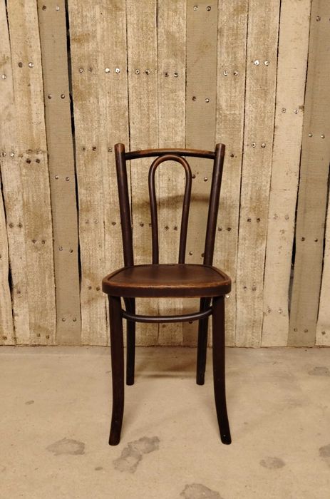 Scaune vechi Thonet Mundus din lemn curbat de fag Gradistea • OLX.ro