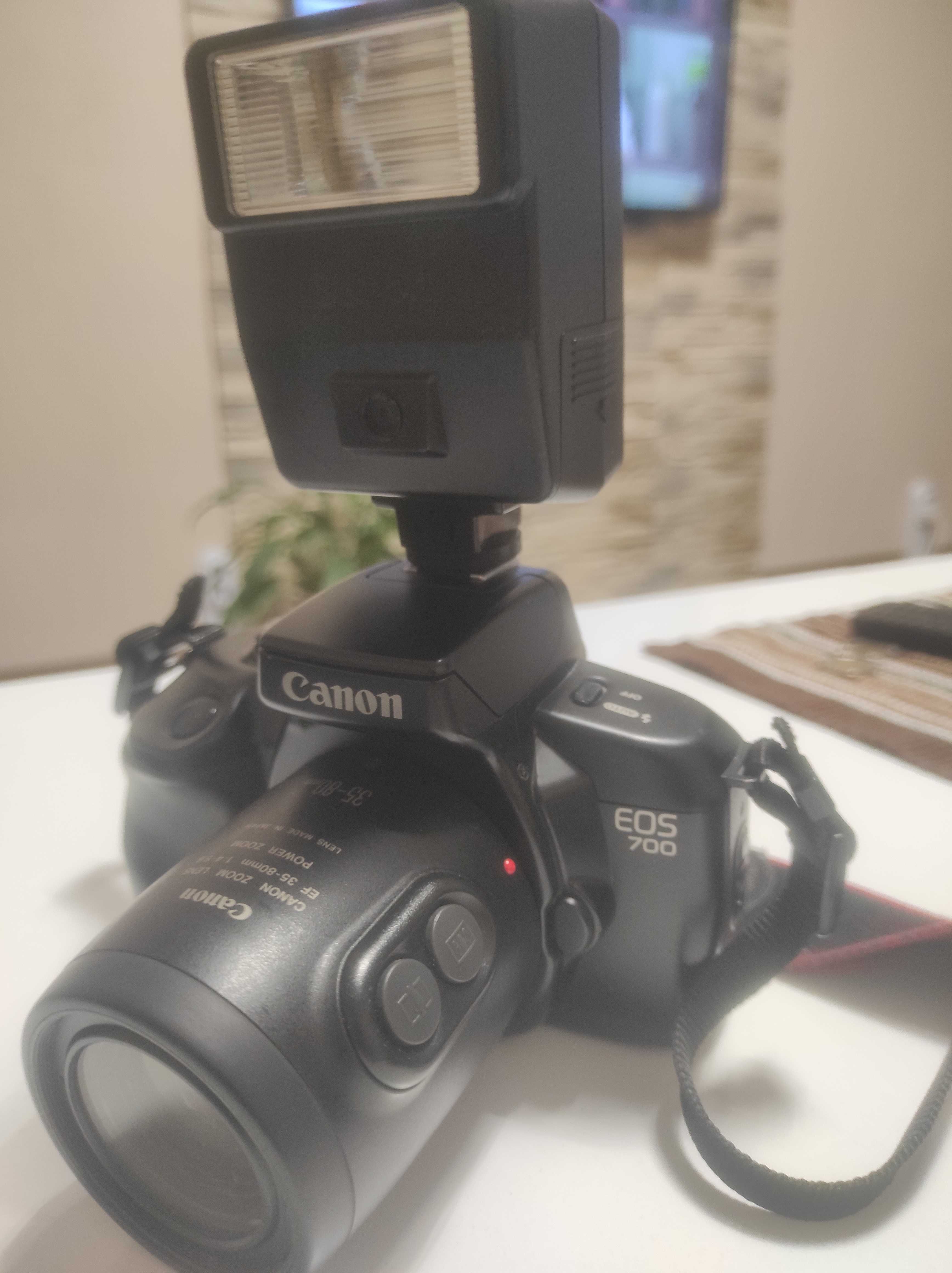 Canon eos 700 със светкавица. гр. Пловдив Индустриална зона - Изток ...