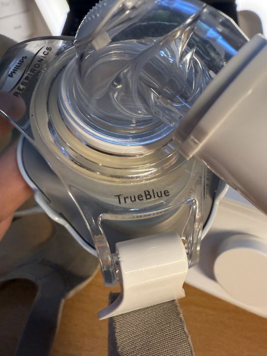 Philips Respironics cu masca True Blue aparat apnee Targu Jiu • OLX.ro