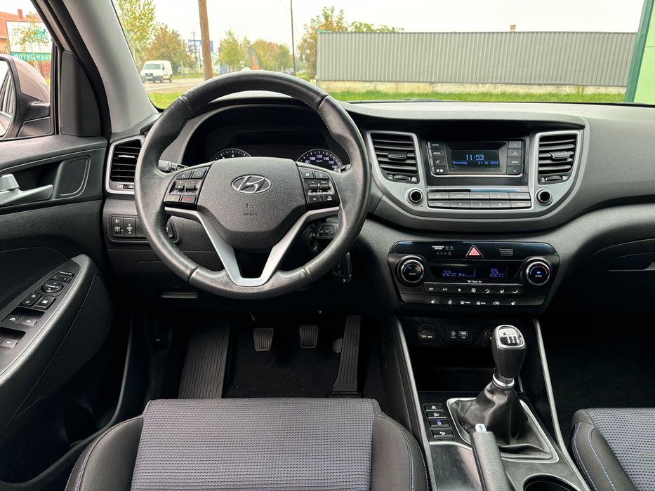 HYUNDAI TUCSON / 2WD / 2016 / 1.6 GDI 132 CP / 71.000 km Carei • OLX.ro