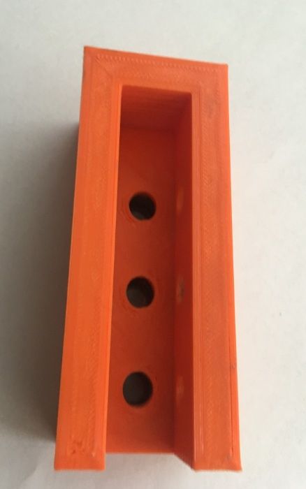 Sablon mobila plastic dur forma U cepi lemn 8mm v.2 L=75mm Bucuresti ...