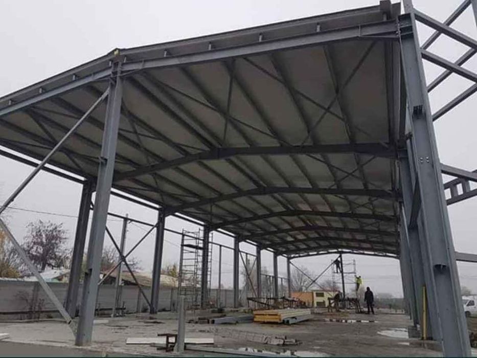 Vand hala metalica 14m x 40m complecta Alba Iulia • OLX.ro