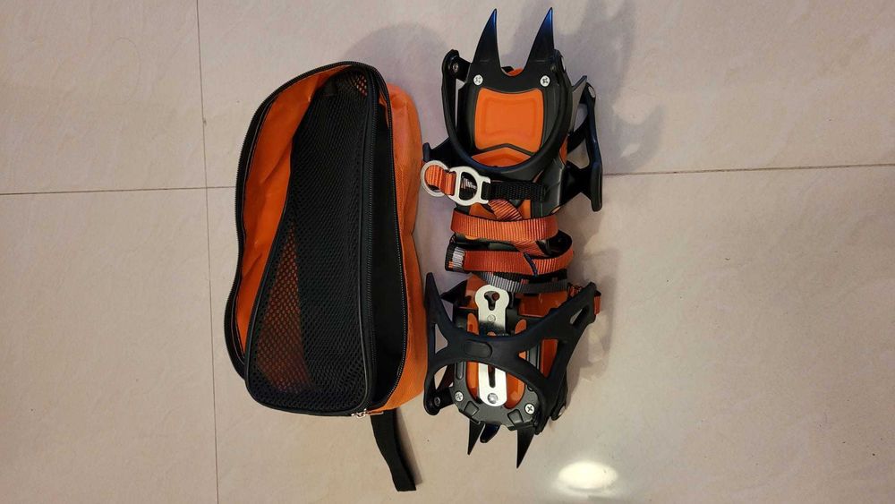 Coltari de gheata pt. bocanci de munte Bucuresti Sectorul 1 • OLX.ro