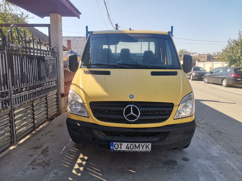 Autoutilitara cu bena tip lift electric Mercedes-Benz Sprinter 906 ...