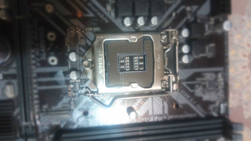 Placa de baza gigabyte h310m S2H 2.0 socket 1151 v2 gen.8 și 9,DDR 4 Bucuresti Sectorul 4 • OLX.ro