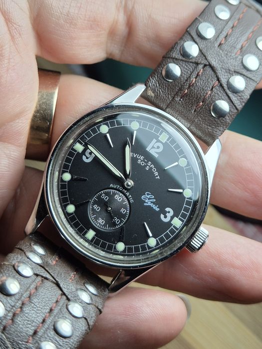 Revue-Sport 50s Automatic, cal inhouse cal 55T Bucuresti Sectorul 4 ...