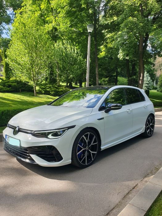 Vw GOLF 8 Model R, 4Motion, 2l Benzina, 320 cp, an 2021 Vaslui • OLX.ro